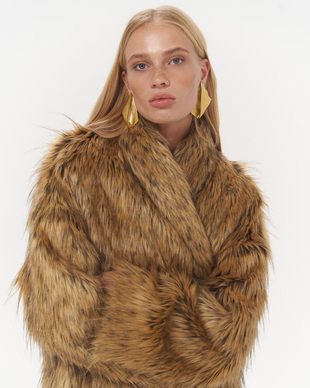 Chic and Charm Jackets - Stylish Outerwear for Every Look – Chic&Charm