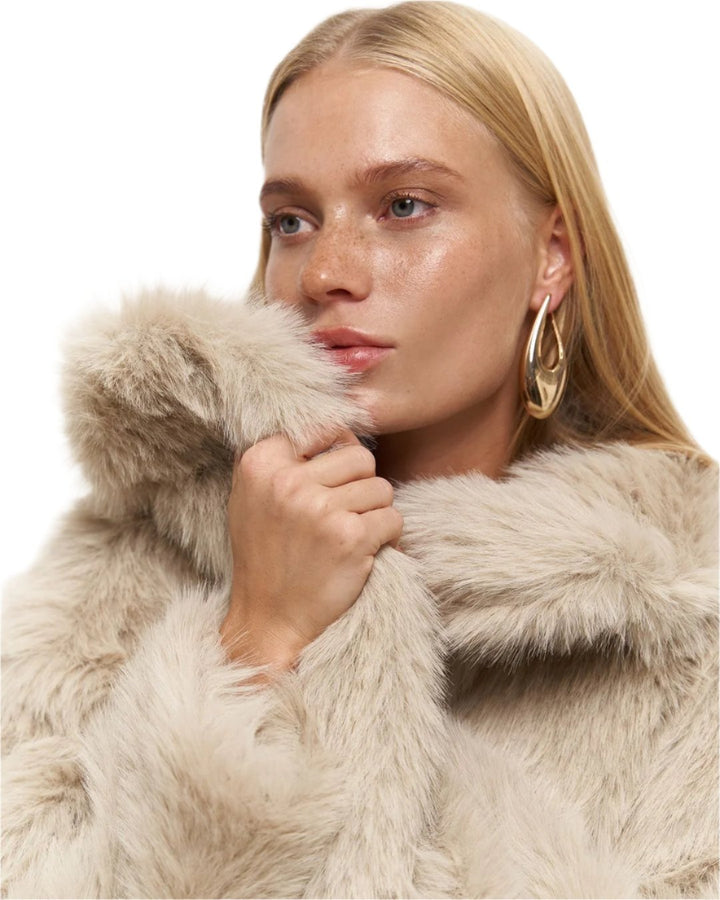 Chic Charm – Women’s Fashion, Jewelry, Shoes & Bags – Chic&Charm
